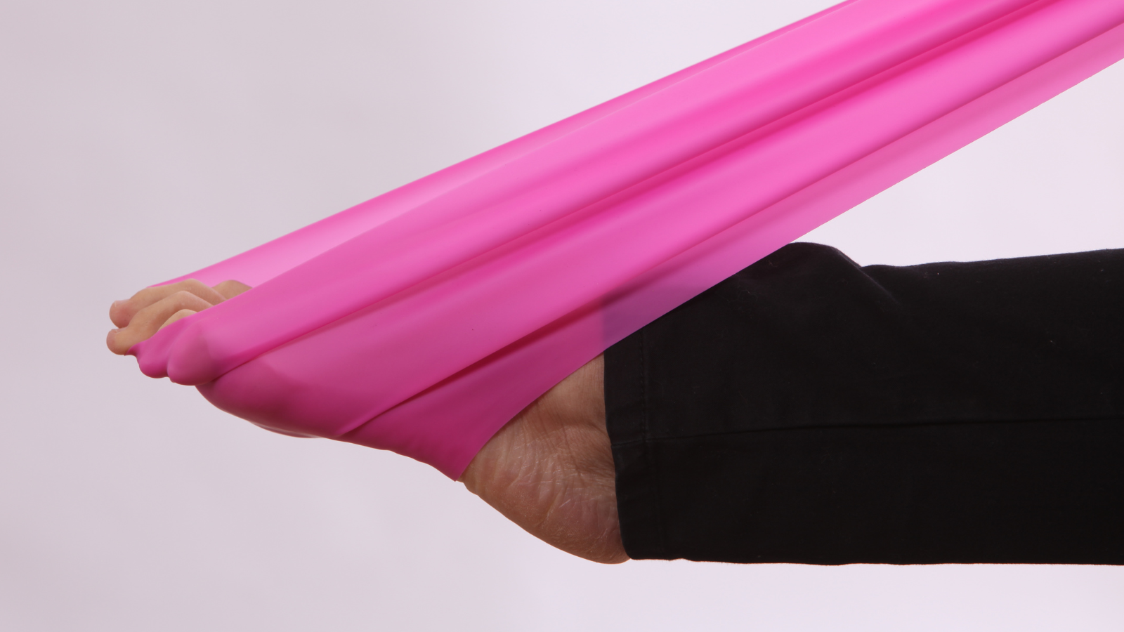 Bài tập điều trị viêm cân gan chân: Phương pháp tập và lưu ý khi thực ...